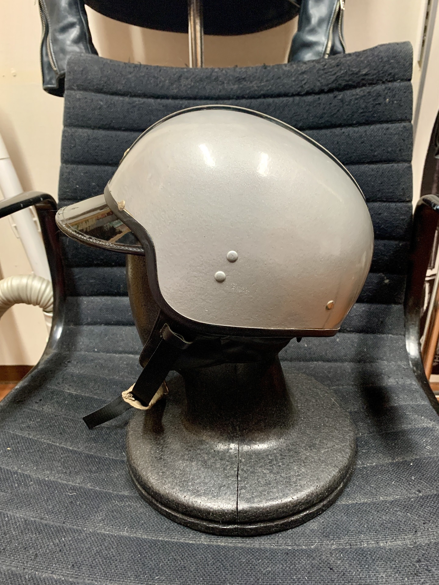 Everoak Europe helmet: D.Lewis